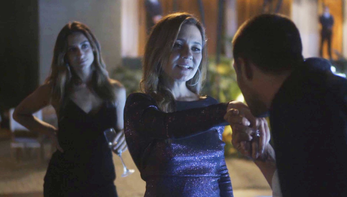 Laureta se encanta por Tomé e faz ‘test drive’ com ele | vem por aí | gshow