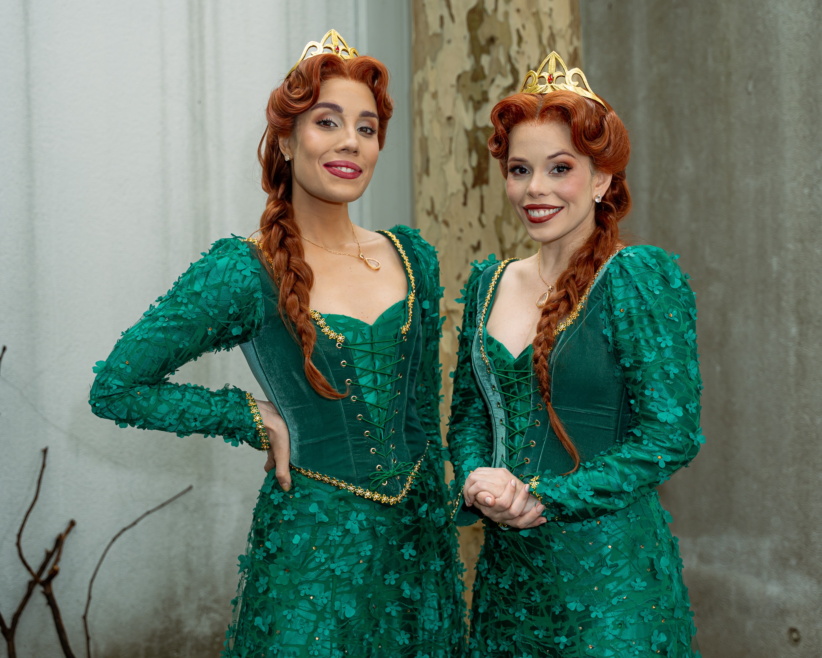 Fabi Bang e Myra Ruiz revelam figurino da Princesa Fiona em 'Shrek - O ...