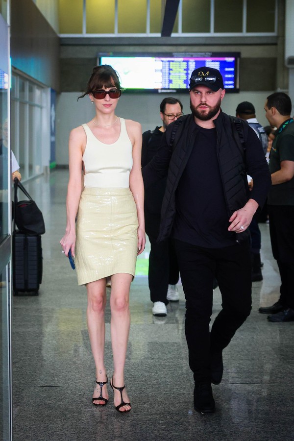 Dakota E Elle Se Abanando Em 2024 01 Meu Omega (Rev. PL) PDF | PDF