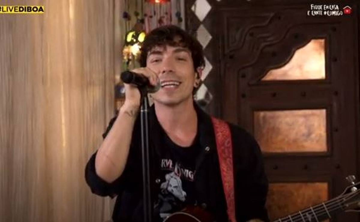 Di Ferrero celebra 35 anos e cura da COVID-19 em live: 'A gente vai ...