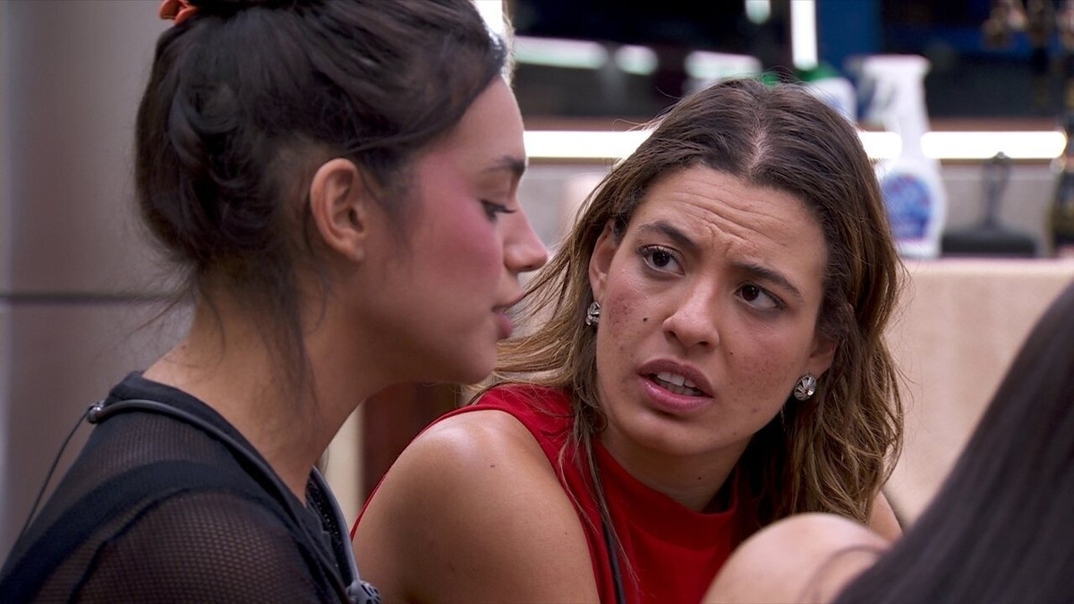 Alane E Beatriz Assumem Erro Em Atrito Com Matteus E Isabelle No Bbb