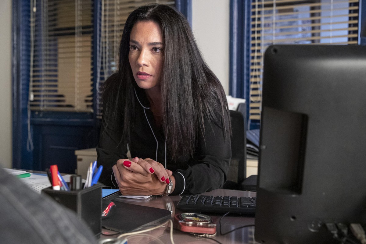 Amanda Lee entra em Todas as Flores para acabar com quadrilha; conheça ...