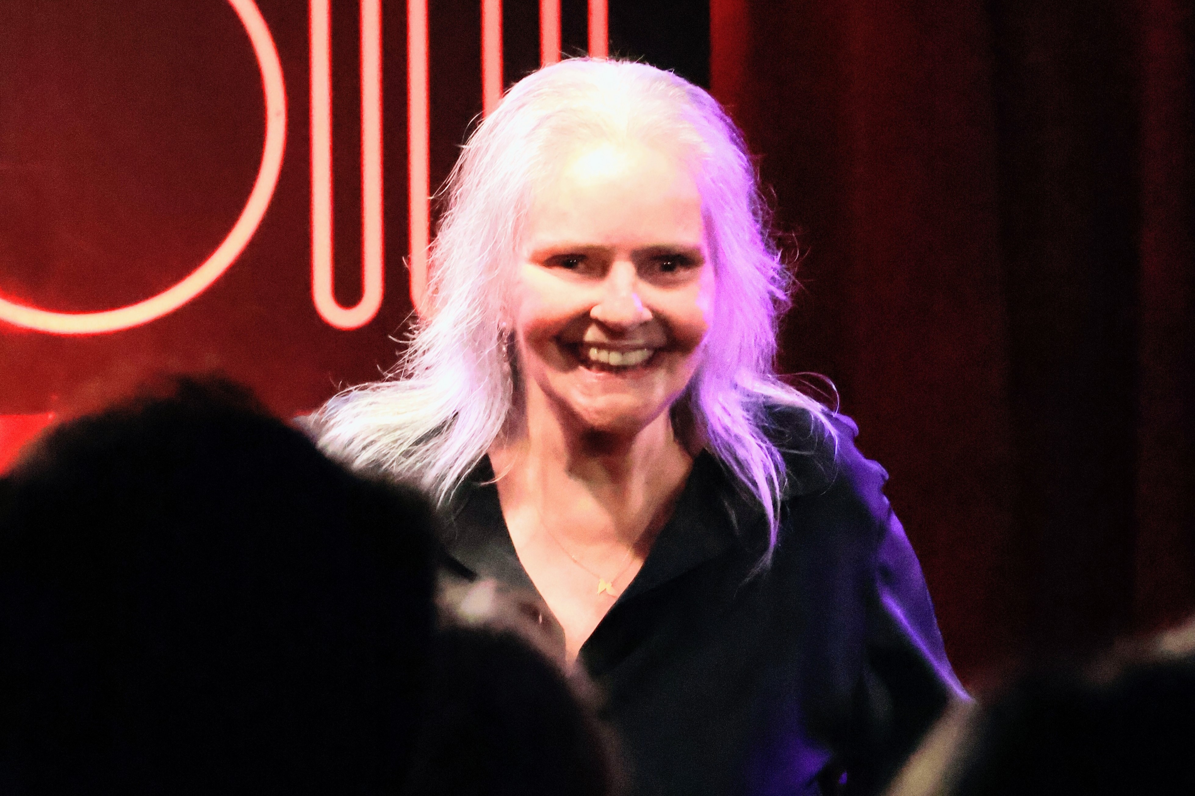 Aos 75 anos, Angela Ro Ro ainda dependia de shows para pagar contas ...