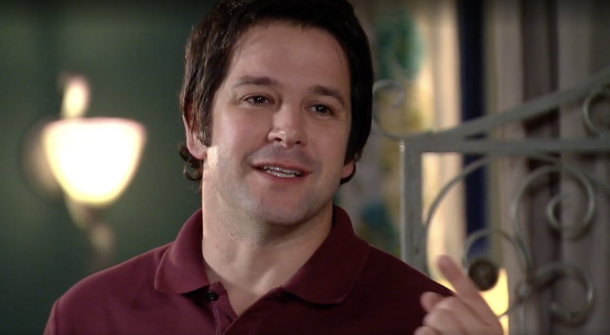 'Ti-Ti-Ti': Victor Valentim faz sucesso, Jacques Leclair se irrita em ...