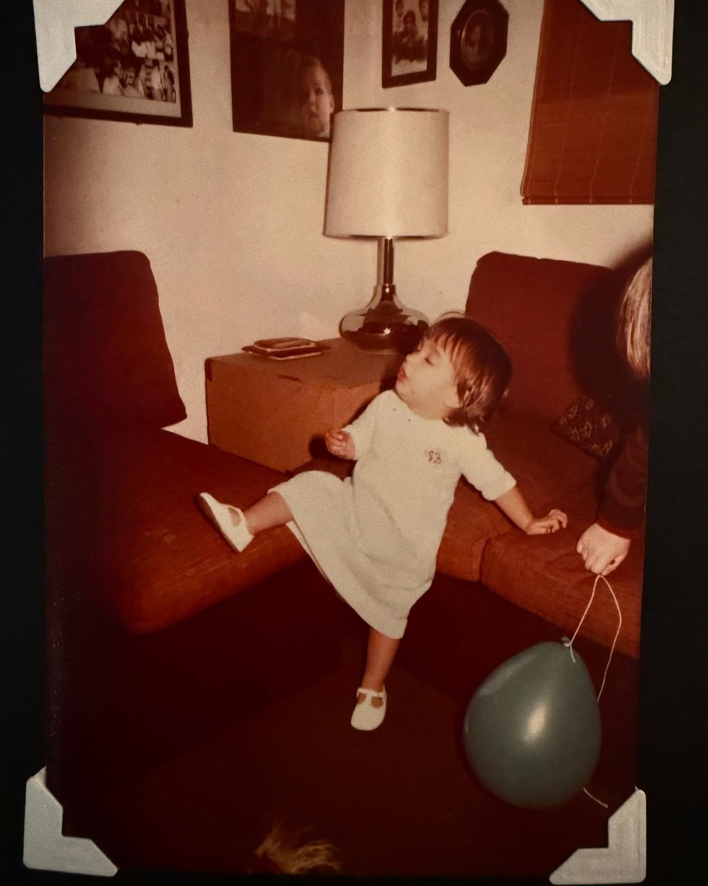 Pedro Bial celebra os 46 anos da mulher, a jornalista Maria Prata, com ...