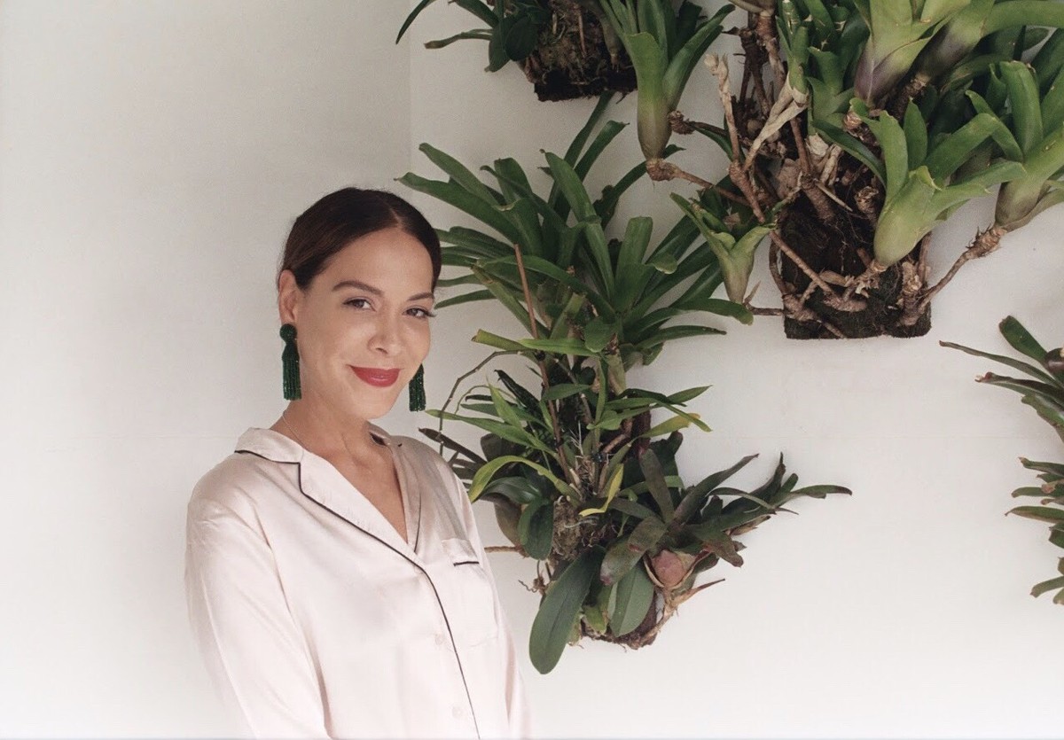 Júlia Almeida passa temporada no Brasil para gravar 'Tempo de Amar ...