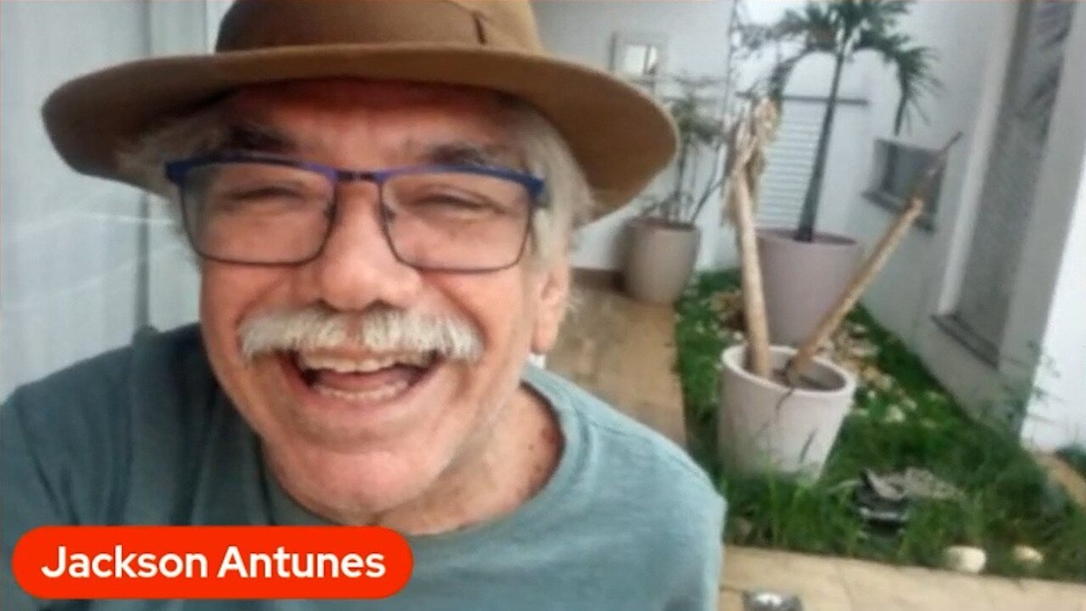 Renascer: Jackson Antunes tem crise de riso ao lembrar momento inusitado em cena de funeral ...