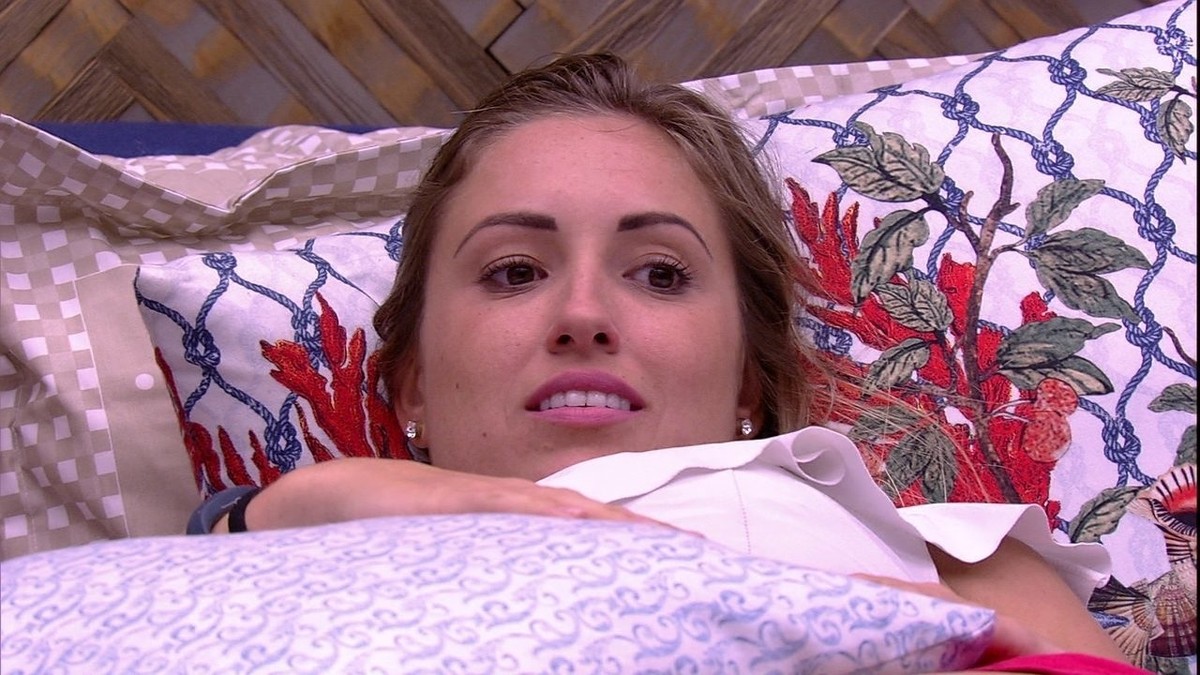 Jéssica questiona: 'Será que Paula ficou brava por causa do Breno ...