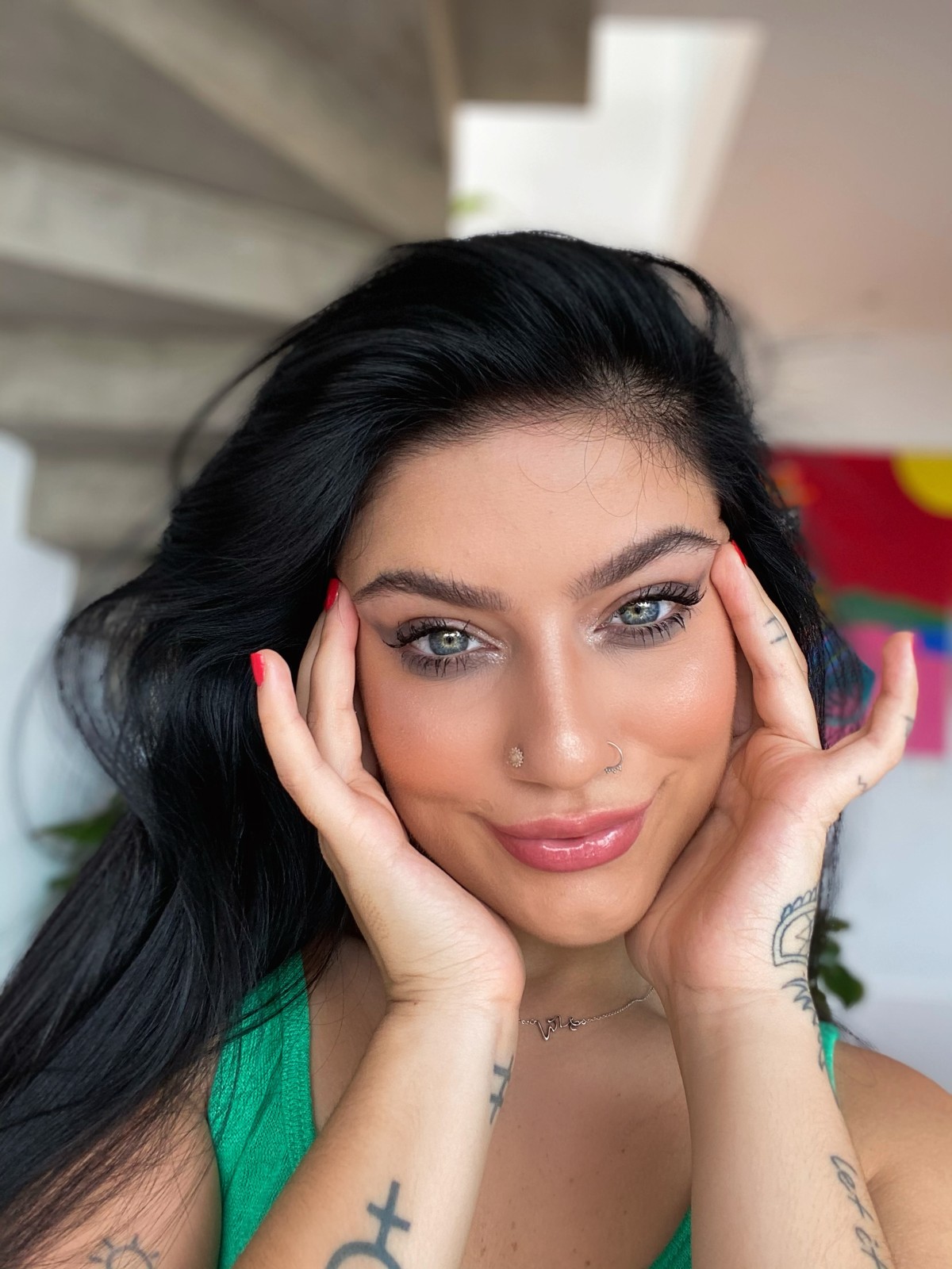 Como fazer uma make iluminada: Clau mostra passo a passo em vídeo | Moda | gshow