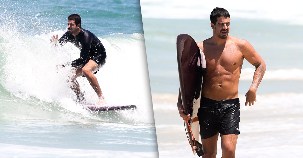 Enzo Celulari 'tira onda' no surfe e exibe tanquinho em praia do Rio ...