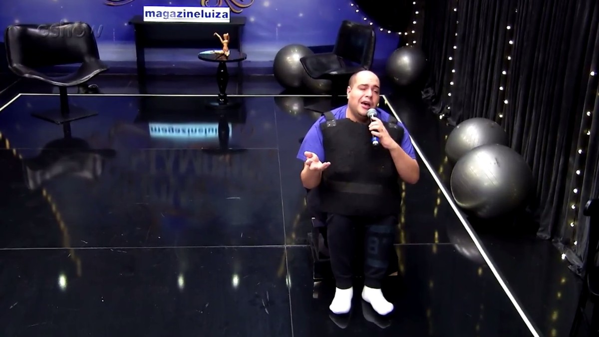 'Show dos Famosos': Tiago Abravanel usou carrinho adaptado para ...
