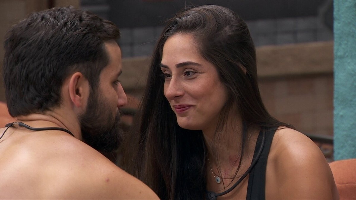 Deniziane E Matteus Trocam Chamegos No Bbb 24 E O Brother Diz A