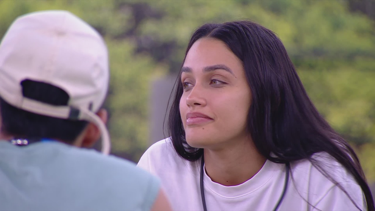 Depois de troca de farpas entre Aline e Eva, Vilma dispara sobre baiana: 'Ela acha que não sai ...