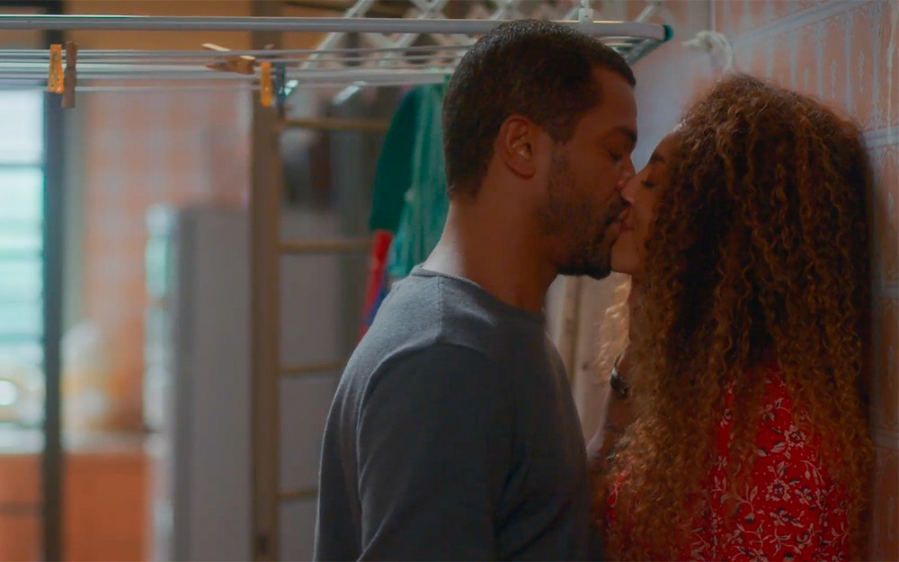 Em Vai na Fé, Ben faz pergunta direta a Sol: ‘Quando vou poder dormir com você?’ - Valeseuclick.com