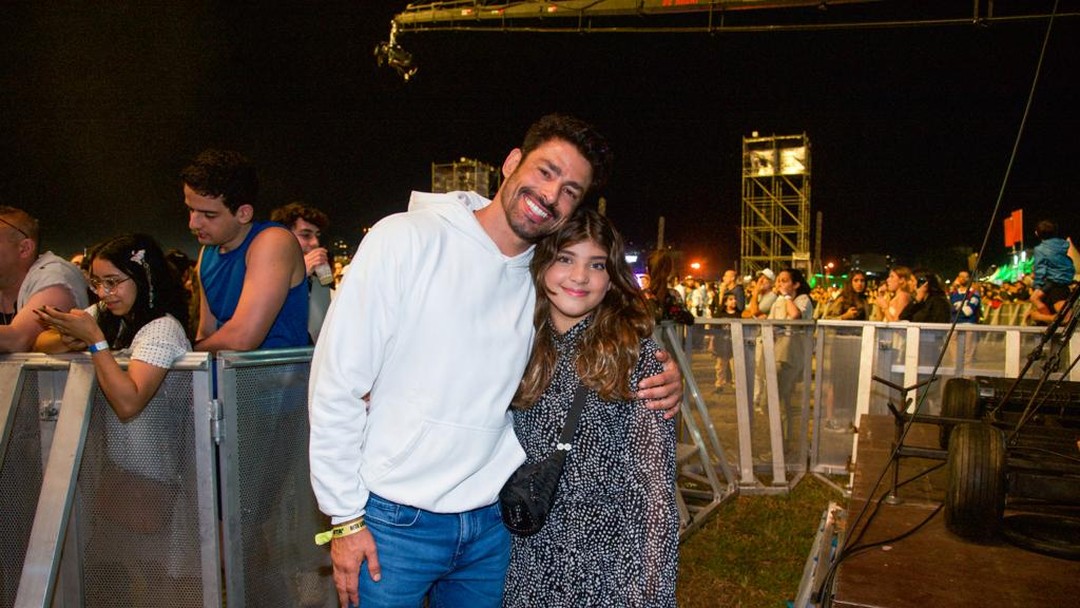 Cauã Reymond | Artistas | GSHOW