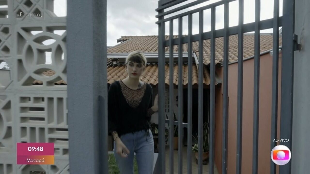 Débora Falabella é Perseguida Por Stalker Há Mais De 10 Anos Entenda O