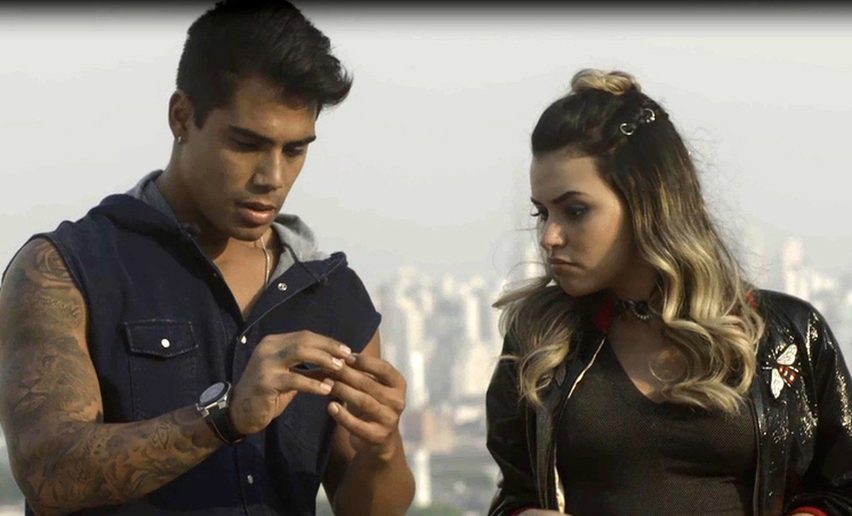 Vera Lúcia ganha anel de presente e Lalá fica em choque: 'Vale uma nota ...