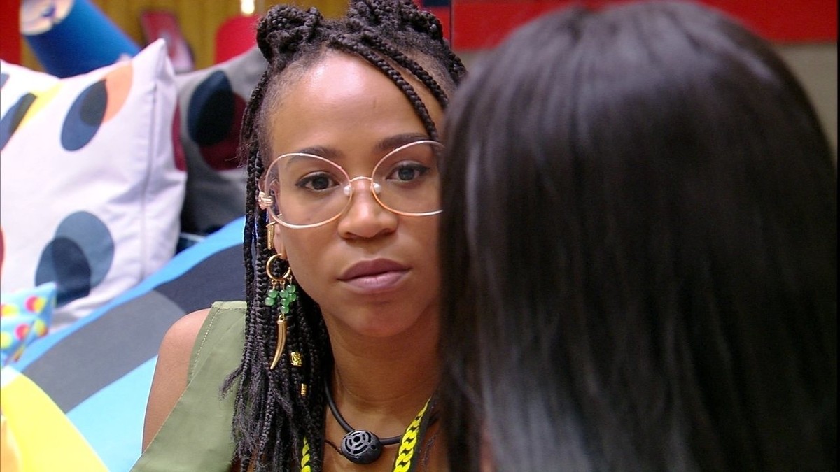 Karol Conká Critica Sarah E Diz Que Poderia Indicar Gil Ao Paredão Do