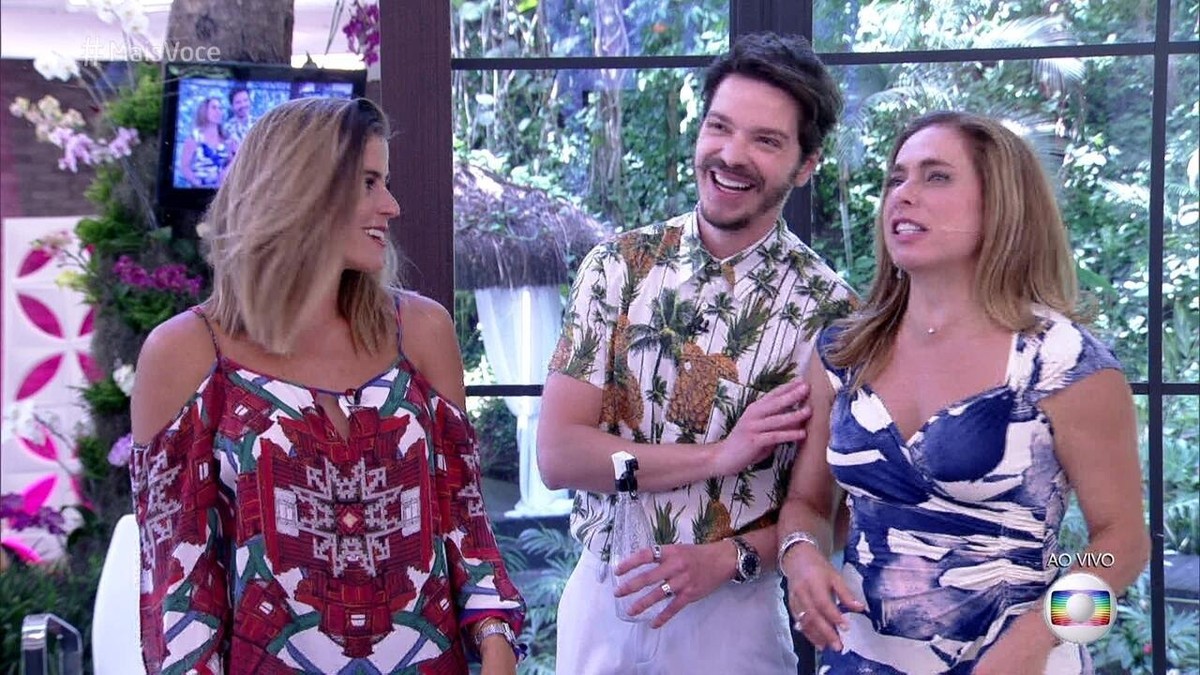 Tiago Parente, o cabeleireiro das famosas, ensina a fazer o corte blunt ...