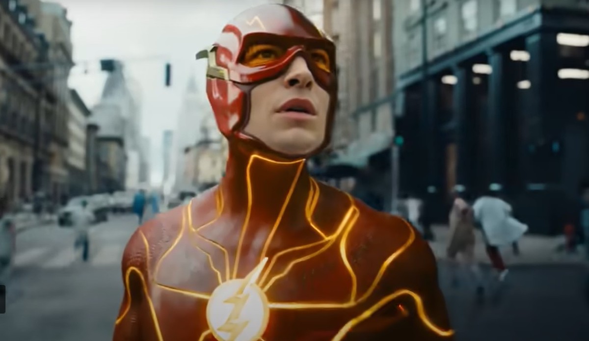 The Flash: novo trailer mostra Barry Allen com o multiverso de super ...