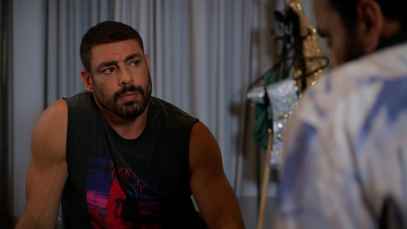 Cauã Reymond interpreta César Ribeiro em Vale Tudo | personagem | GSHOW
