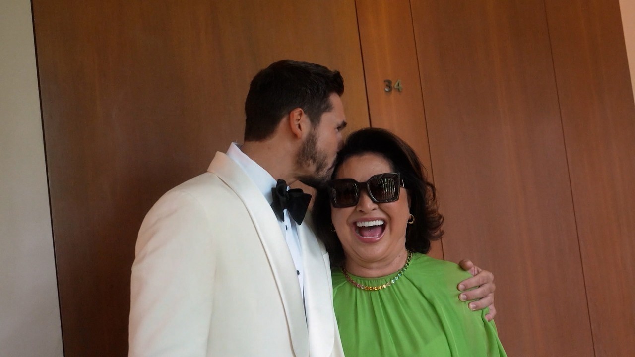 'Genro que pedi a Deus': mãe de Sabrina Sato se declara para Nicolas ...