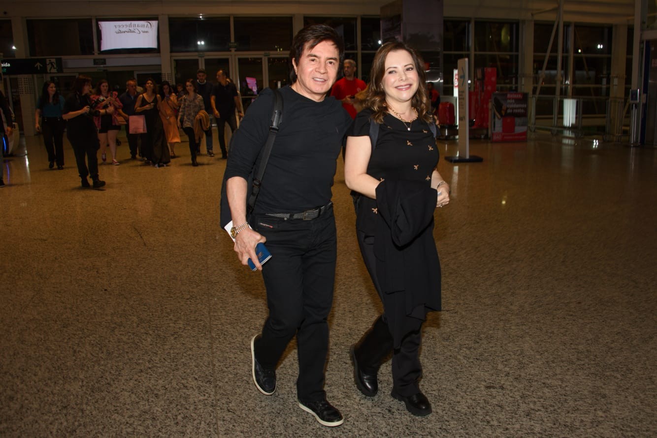 Solteira de Lucas Lima, Sandy embarca para a Europa | Altas Horas | gshow