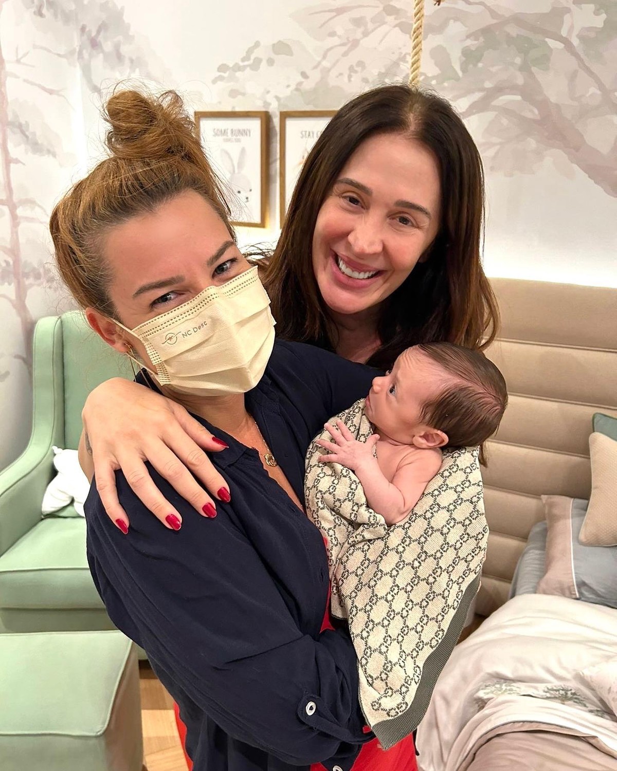 Fernanda Souza Conhece Luca Filho Caçula De Claudia Raia Tv And Famosos Gshow