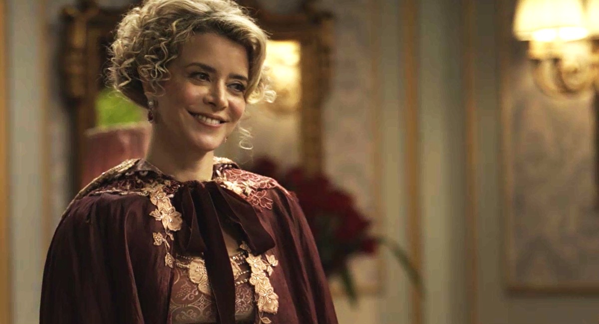 Josephine chega de mala e cuia na Mansão do Parque | vem por aí | gshow