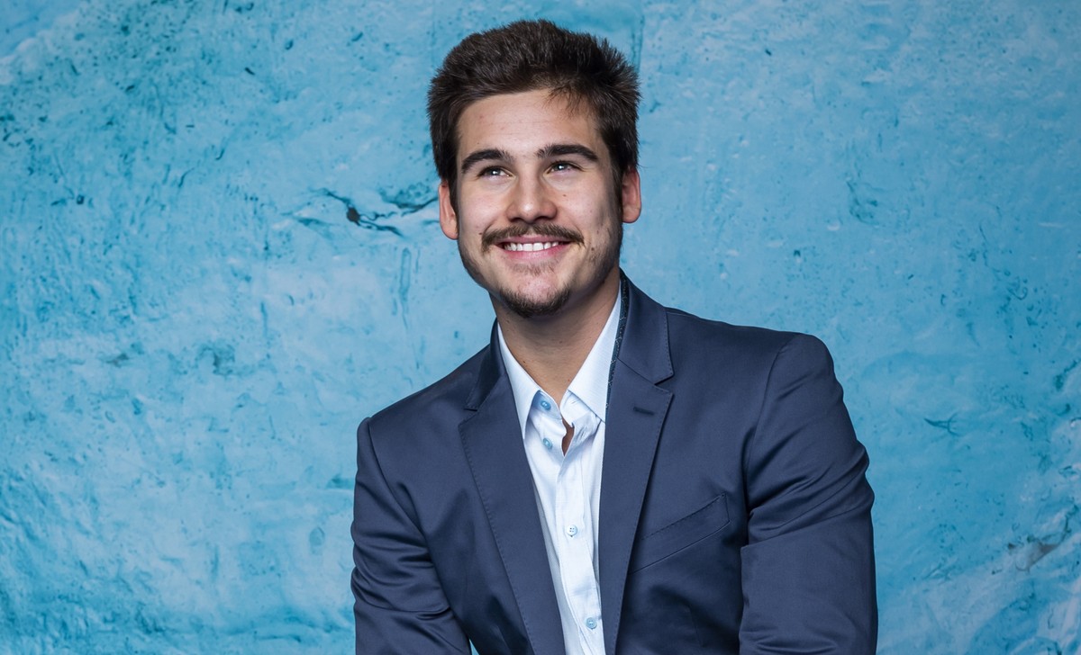 Nicolas Prattes fala sobre paixão pelo surfe e preparação para 'O Tempo ...