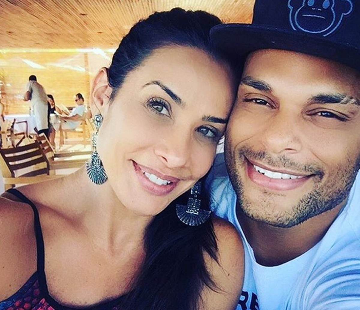 Scheila Carvalho lembra época de 'Morena do Tchan', faz feat. com ...