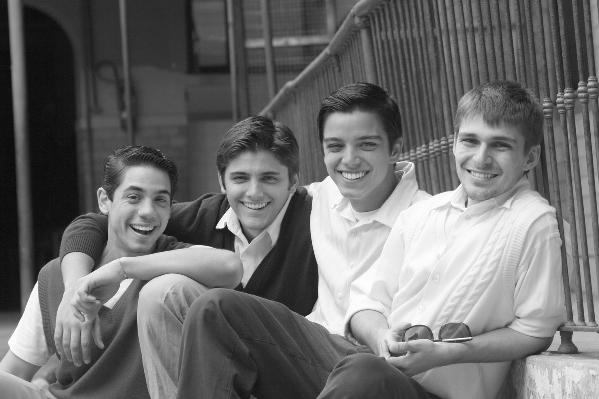 Gshow abre baú de fotos dos irmãos Simas e mostra curiosidades