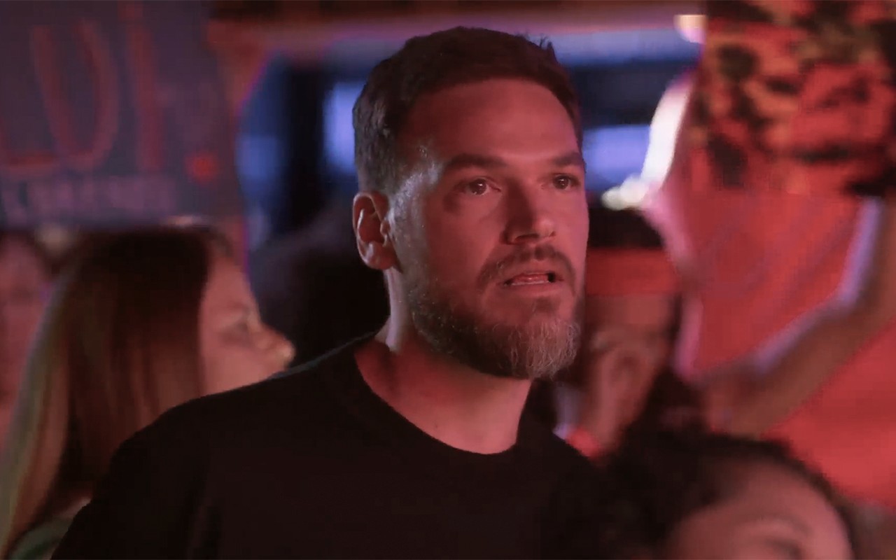 Em Vai na Fé, Theo vai atrás de Sol em show de Lui Lorenzo | vem por aí | gshow