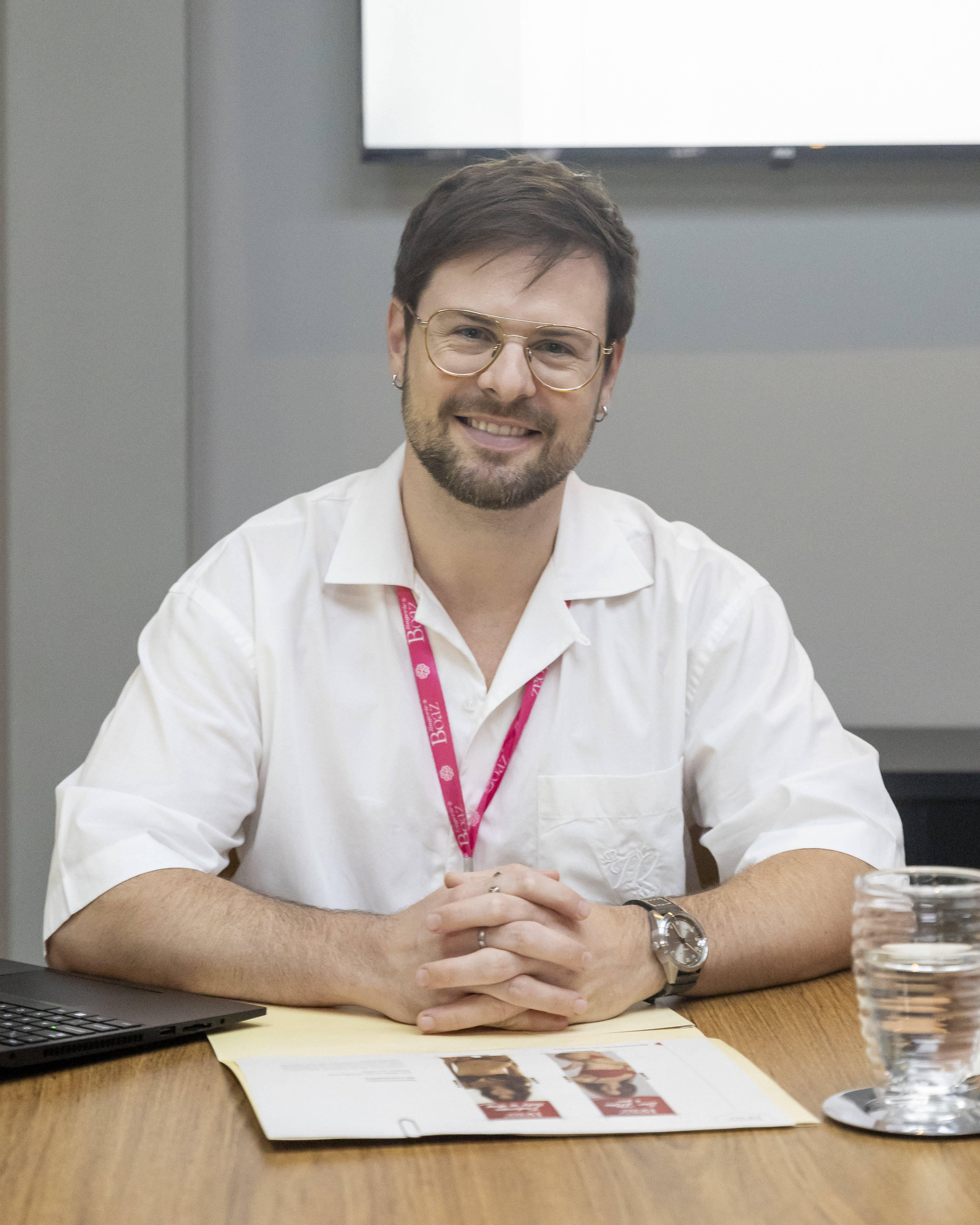 Dona de Mim: Gabriel Sanches vibra com nova fase de Breno e seu humor ácido | Gshow