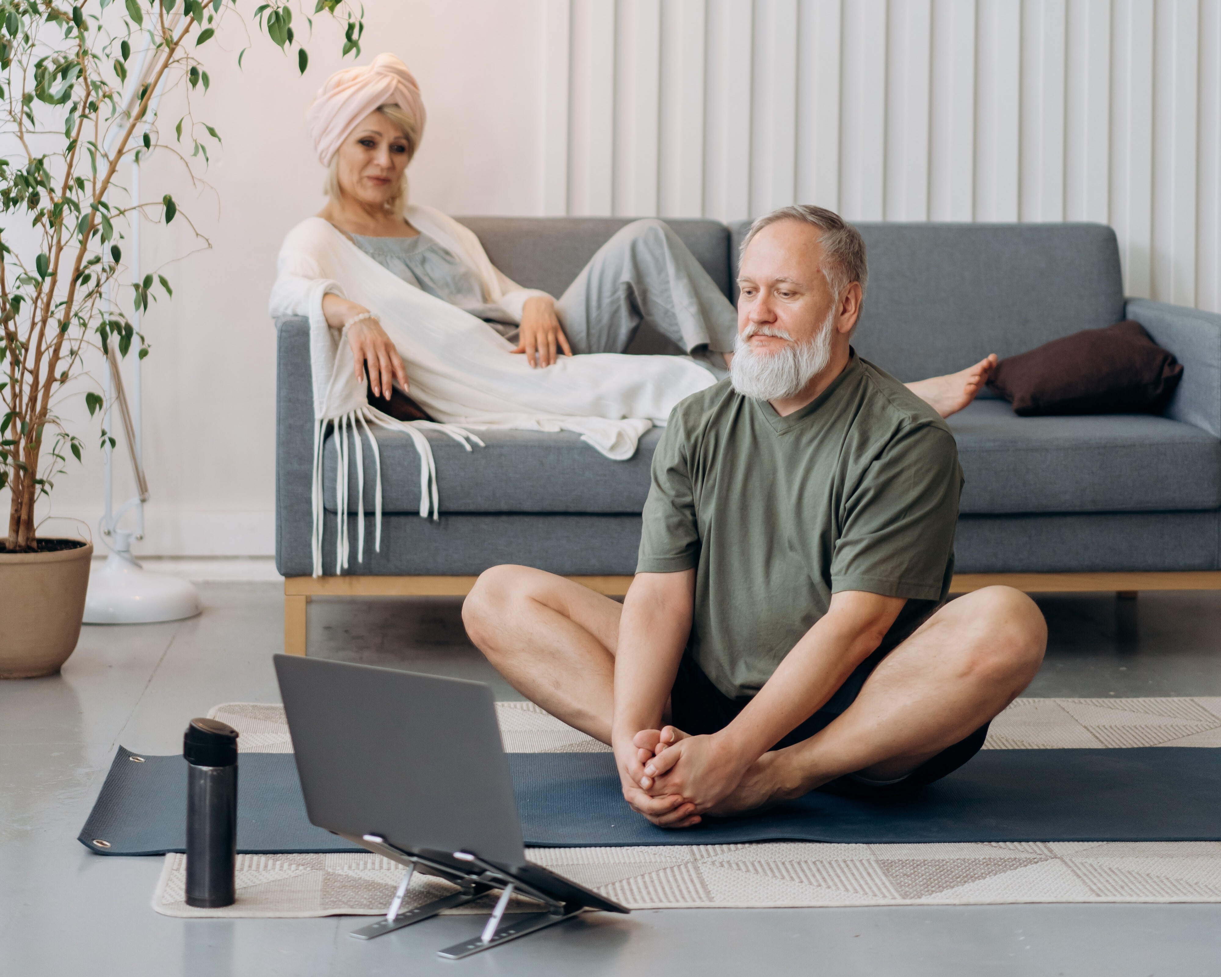 Andropausa é a 'menopausa' do homem? Entenda os dois casos, os sintomas ...