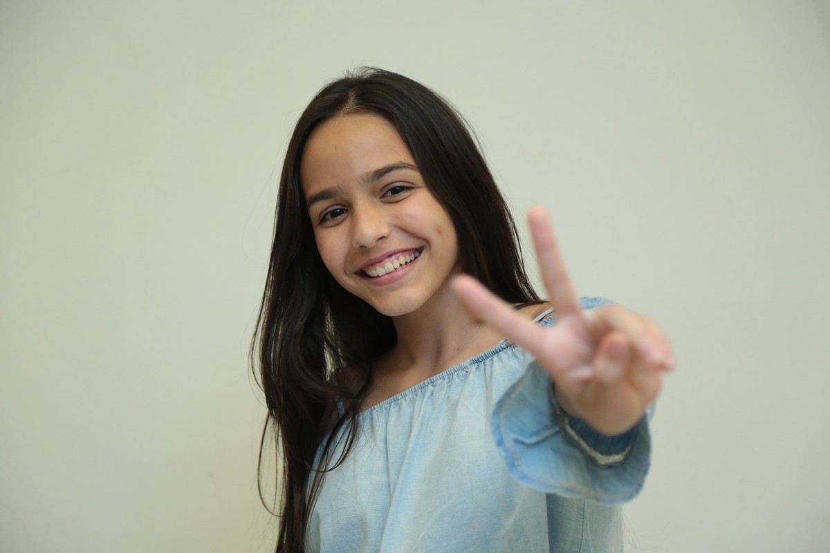 Júlia Paz cai no choro após conquistar Carlinhos Brown com 'Casinha ...