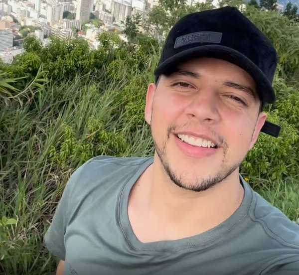 Nadson o Ferinha declara torcida para Davi após brother dançar música ...