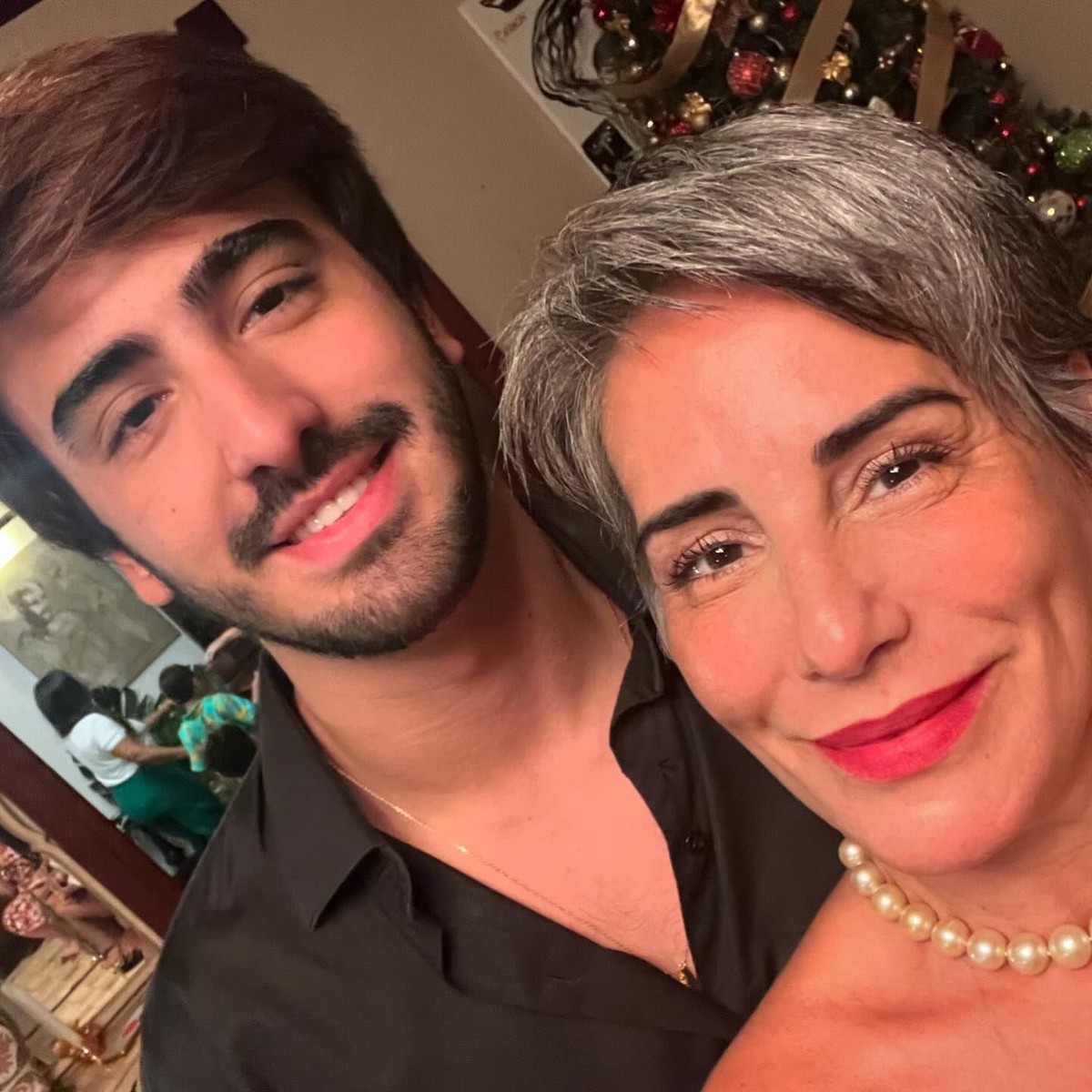 Gloria Pires celebra os 20 anos do filho caçula Bento: 'Te amo muito ...