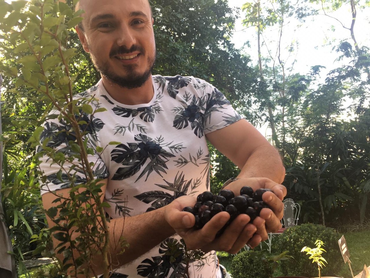 Murilo Soares fala sobre jabuticabas e responde perguntas dos internautas | É de Casa | gshow