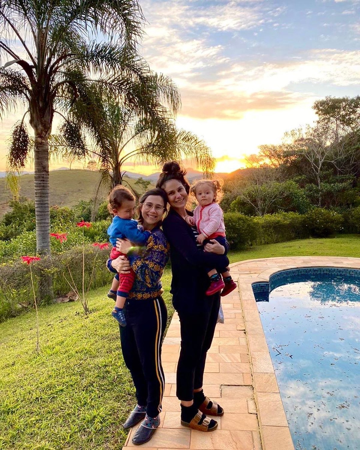 Aline Fanju e Daphne Bozaski, mãe e filha em 'Malhação - Viva a ...