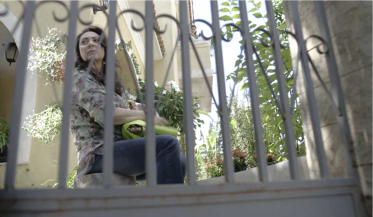 Rania tem atitude suspeita após morte de Aziz | vem por aí | gshow