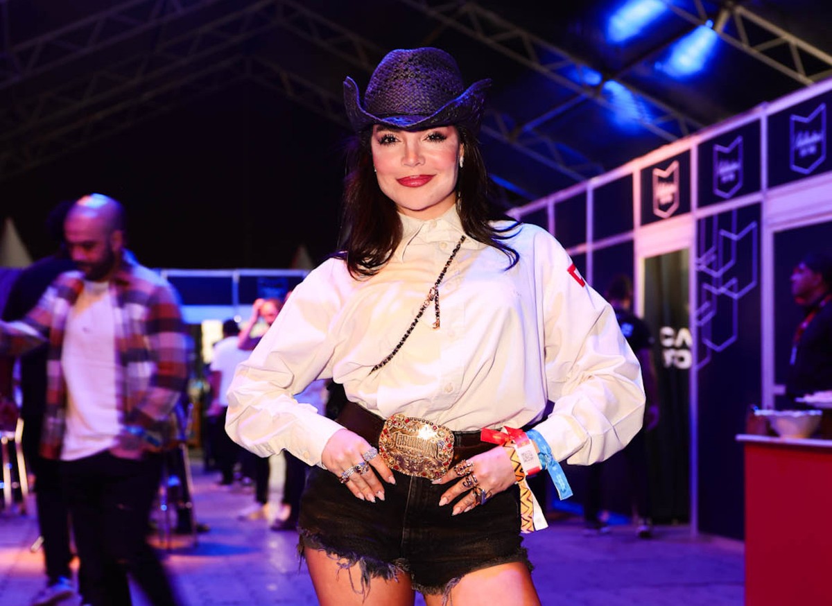 Gkay posa com look boiadeira no Rodeio de Jaguariúna; veja os looks dos ...