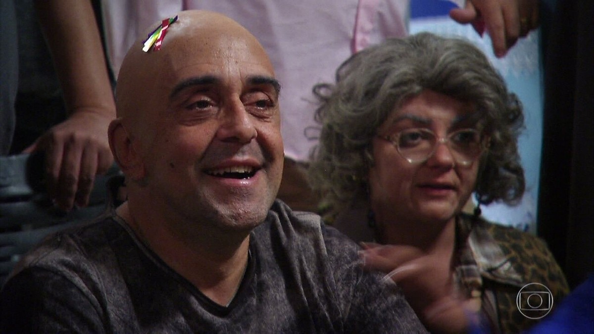 'Zorra' surpreende Alexandre Régis no meio das gravações em seus 50 ...