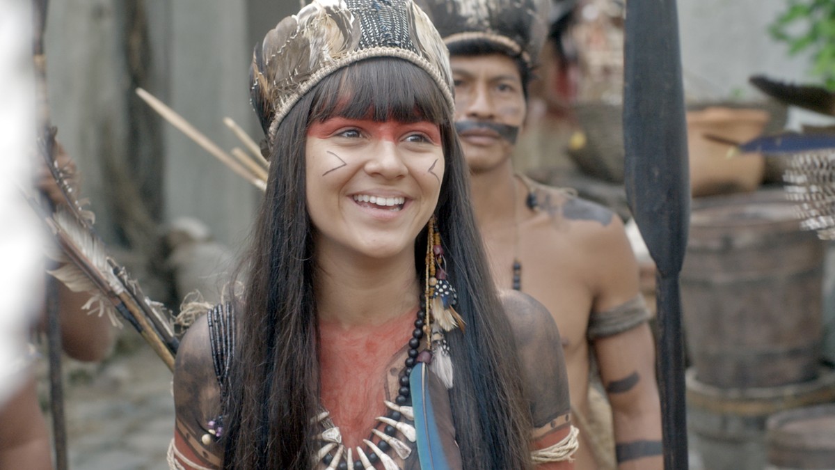 Jacira conhece Piatã e tira sarro