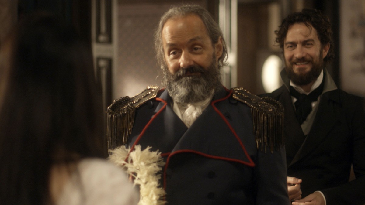 Olinto tenta salvar Anna, mas fica prestes a ser desmascarado | Gshow