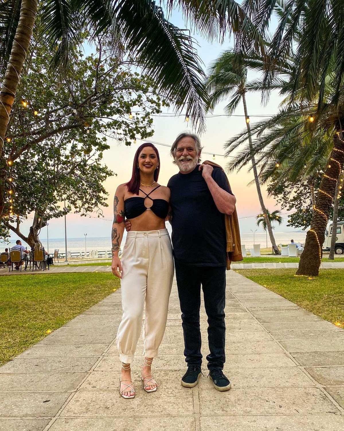 José De Abreu Celebra Quatro Anos De Relacionamento Com Carol Junger Vividos Plenamente Tv 