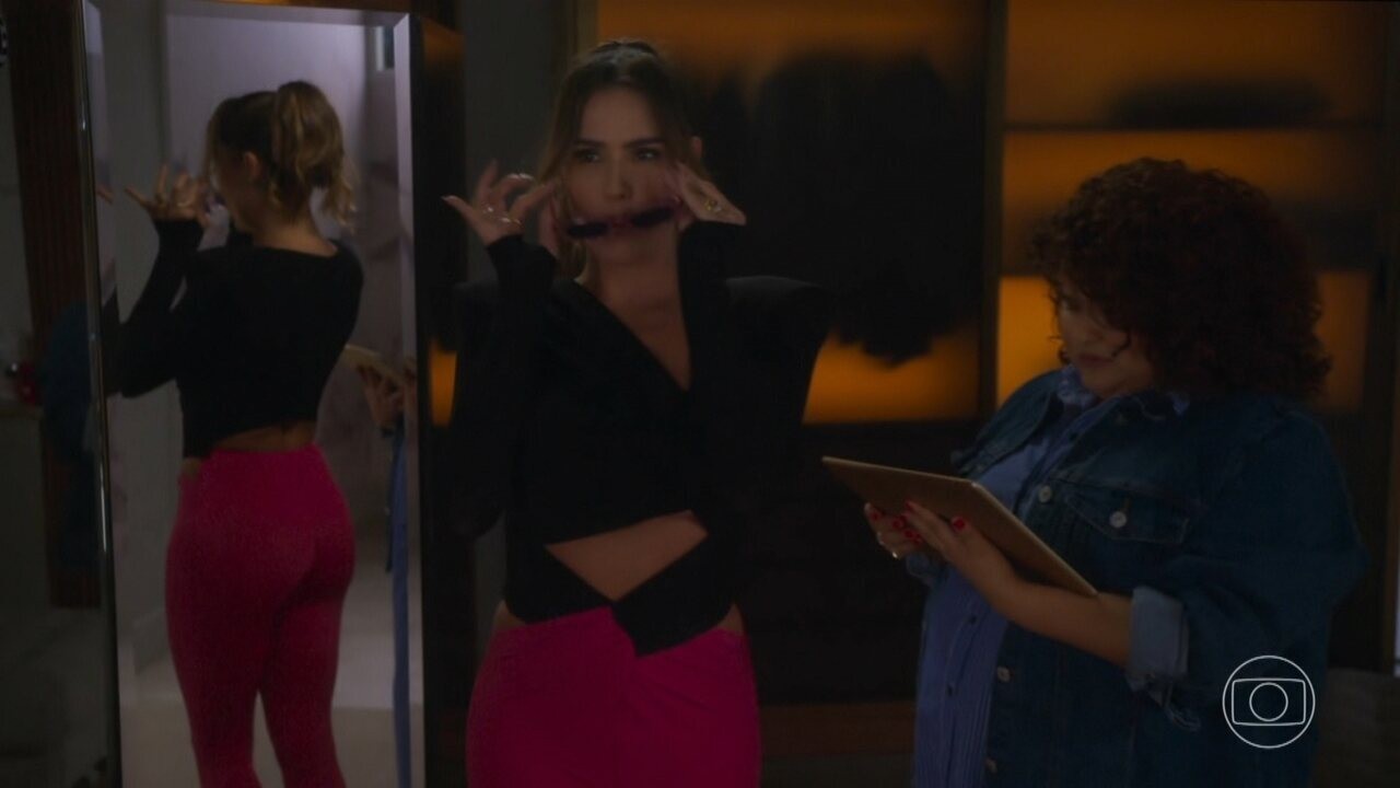 Remake ou releitura? Humor ou drama? Amora Mautner comenta Elas por Elas | Elas por Elas | gshow