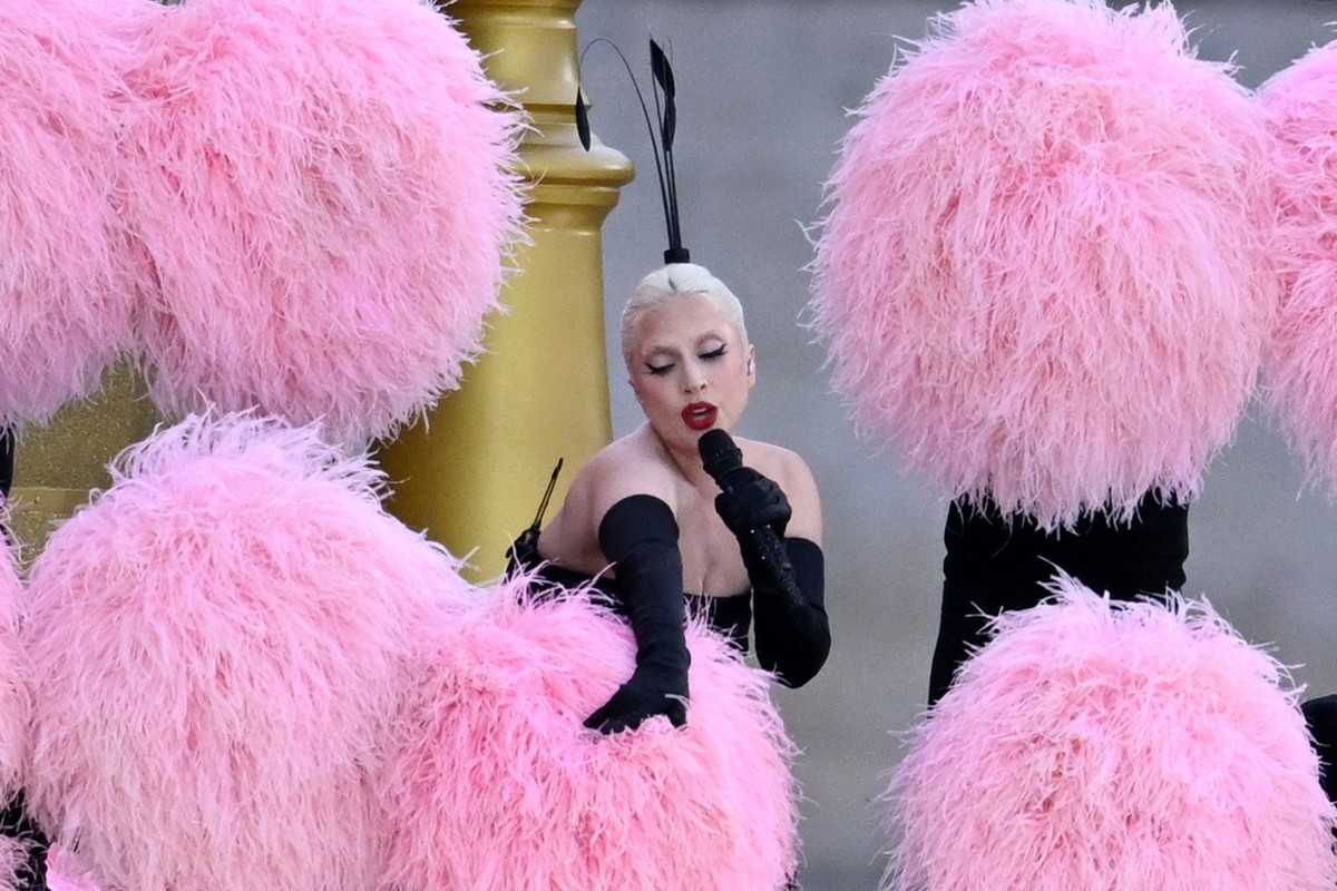 Lady Gaga Canta Na Abertura Das Olimpíadas Paris 2024 Tv And Famosos