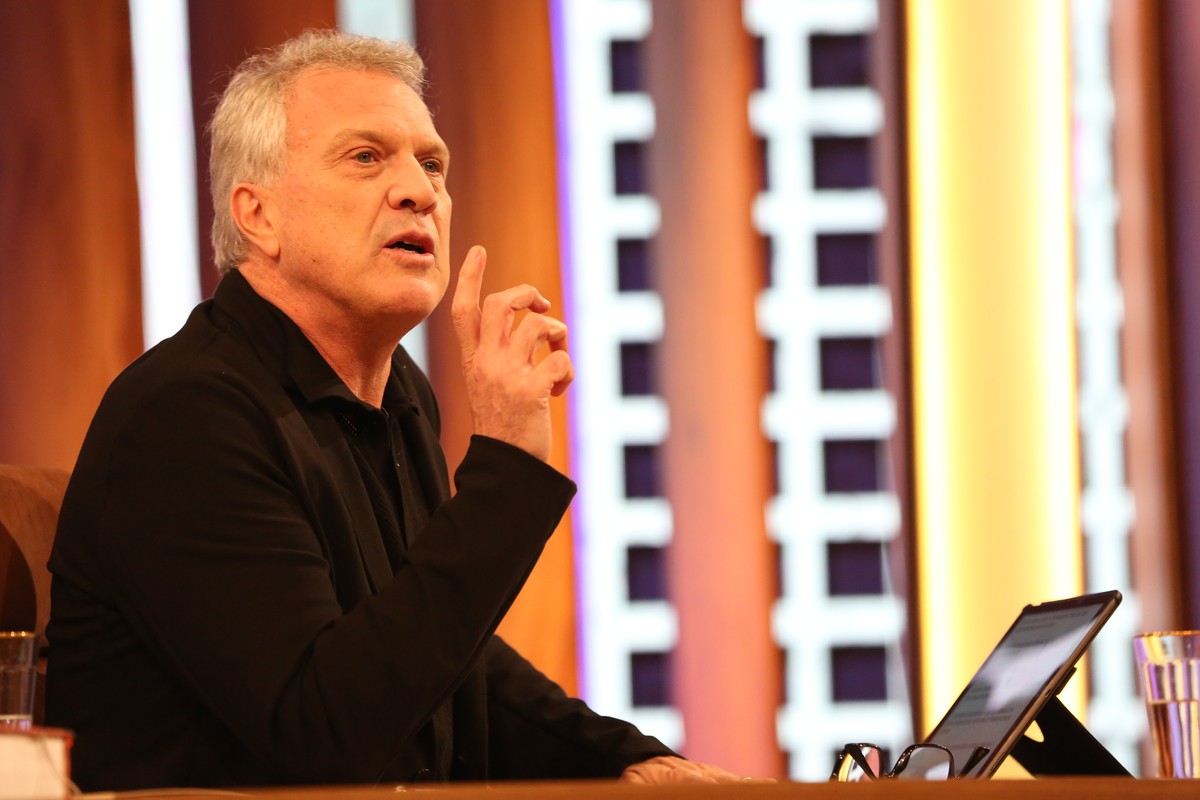 'Conversa com Bial': apresentador dá gostinho do que vem aí em talk ...