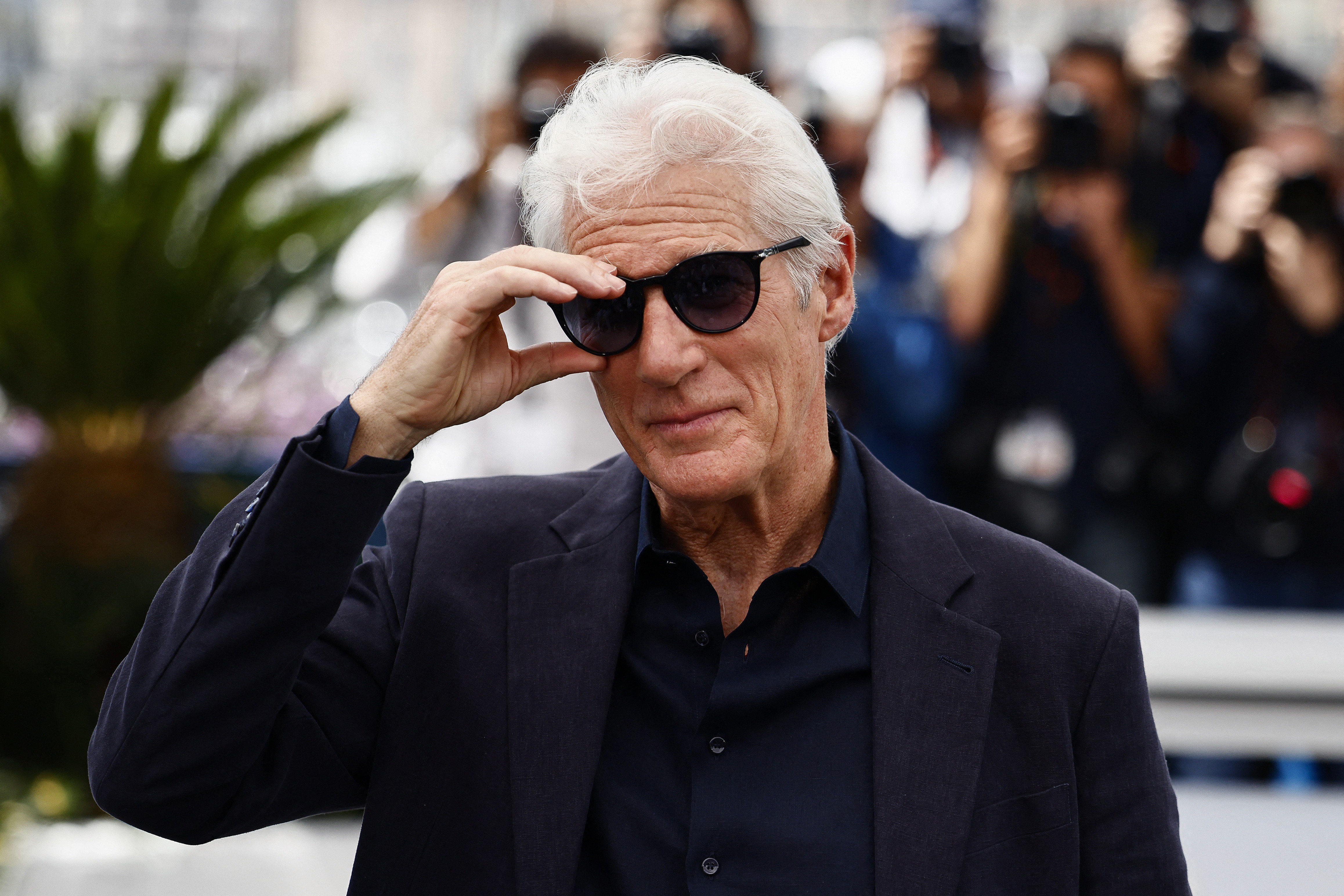 Em Cannes, Richard Gere fala da perda do pai, aos 100 anos: 'Sempre ...